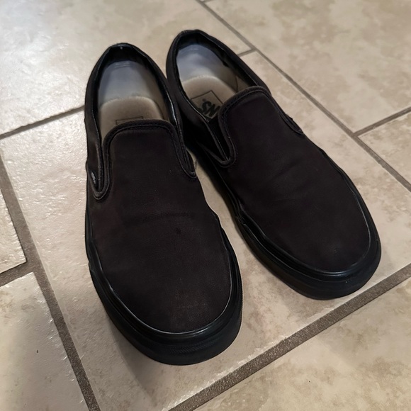 Vans | Shoes | Very Good Condition Vans Classic Black Slipon Sneakers ...
